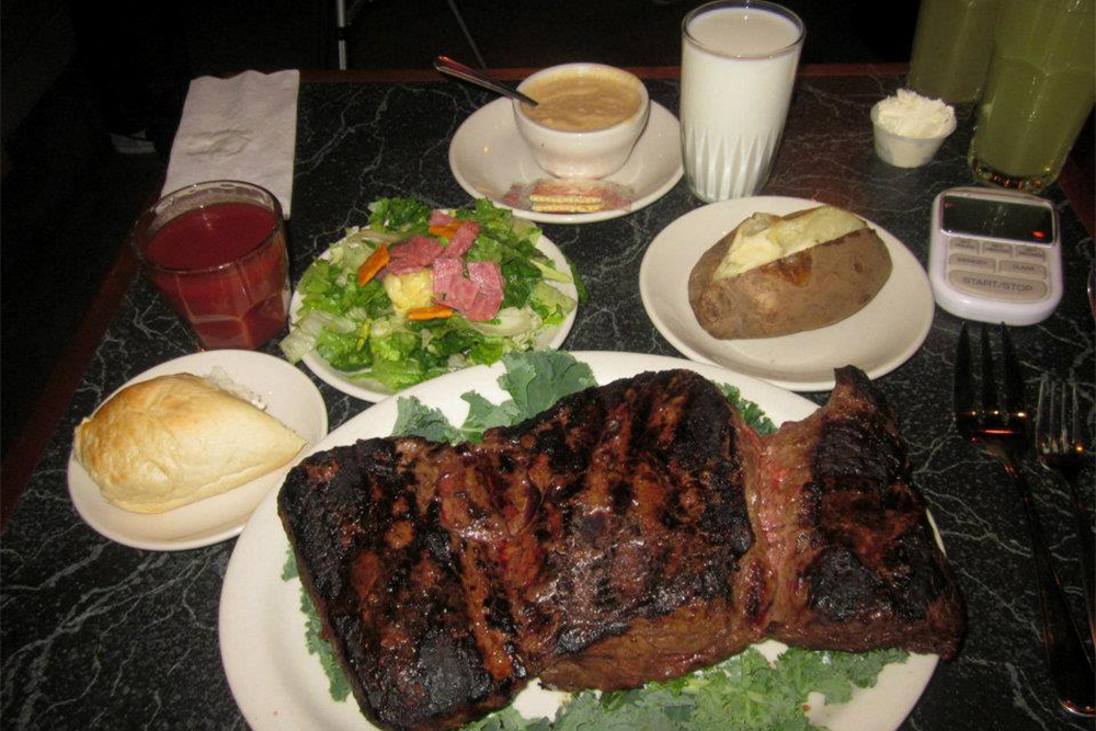 Seattle Food Challenges And Giant Meals