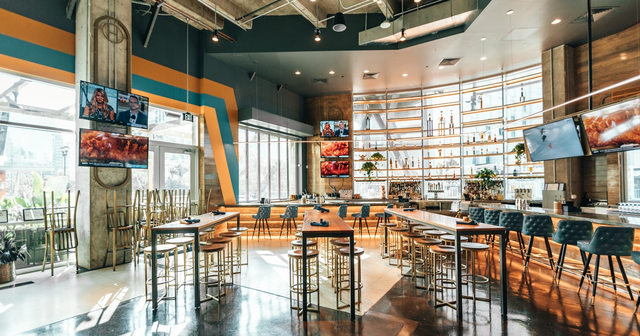 Big Screens in Big D