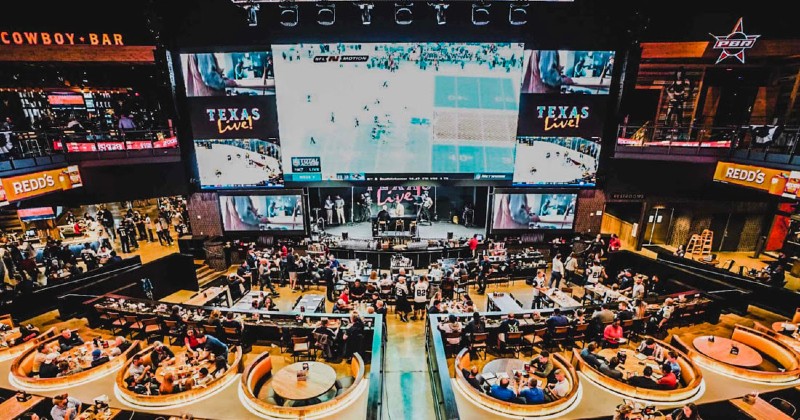 Big Screens in Big D